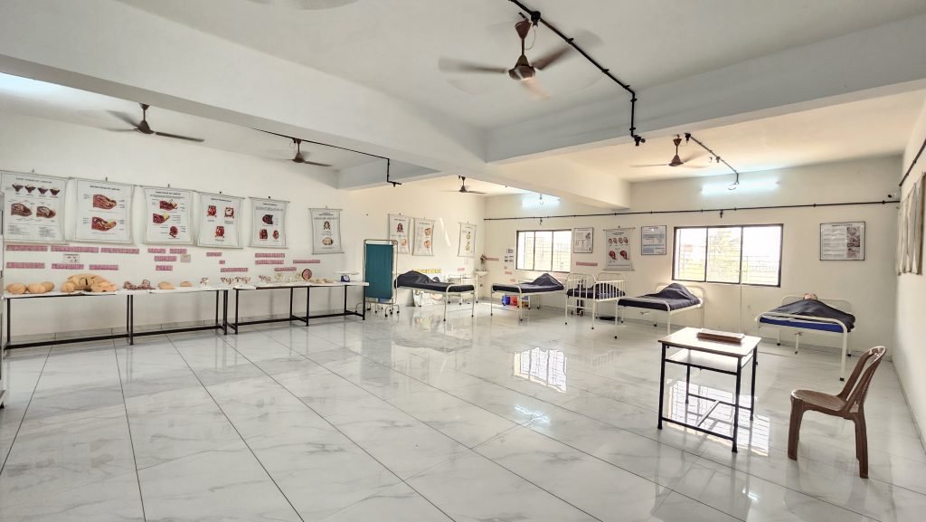 J & D INSTITUTE OF NURSING